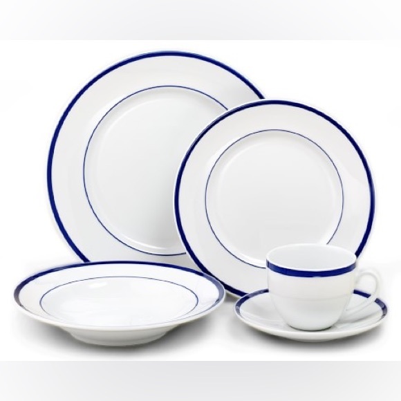 Corelle | Kitchen | Corelle Dinner Plate Set | Poshmark